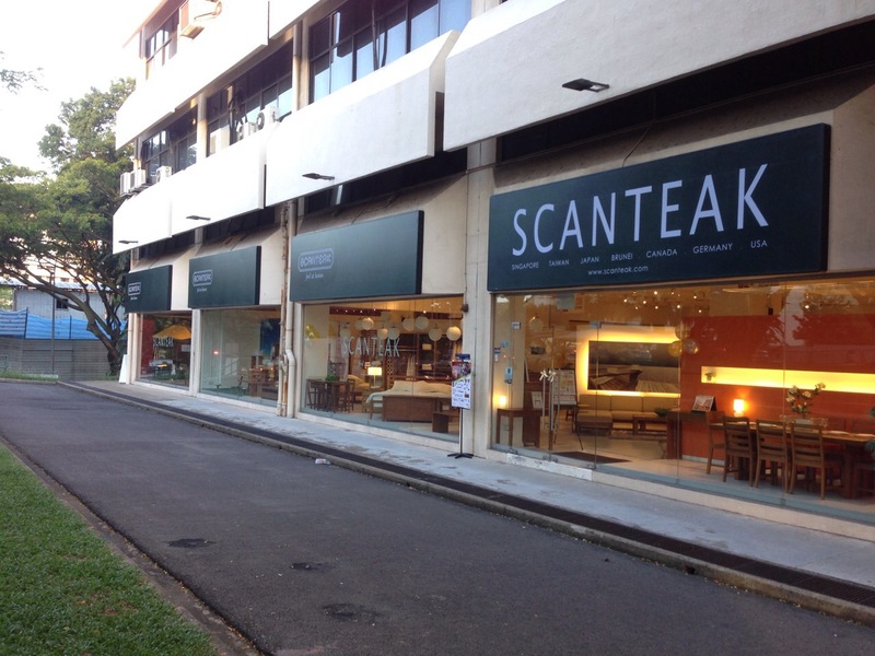 Scanteak showroom store